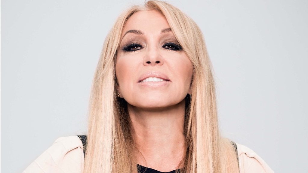 Nét na heupoperatie: Patricia Paay in ziekenhuis na val van trap - LINDA.nl