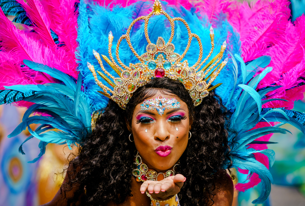De mooiste foto's van het Zomercarnaval in Rotterdam - LINDA.nl