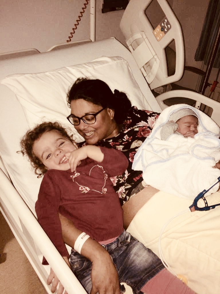 Iris was tijdens de zwangerschap bang om blind te worden door glaucoom ...