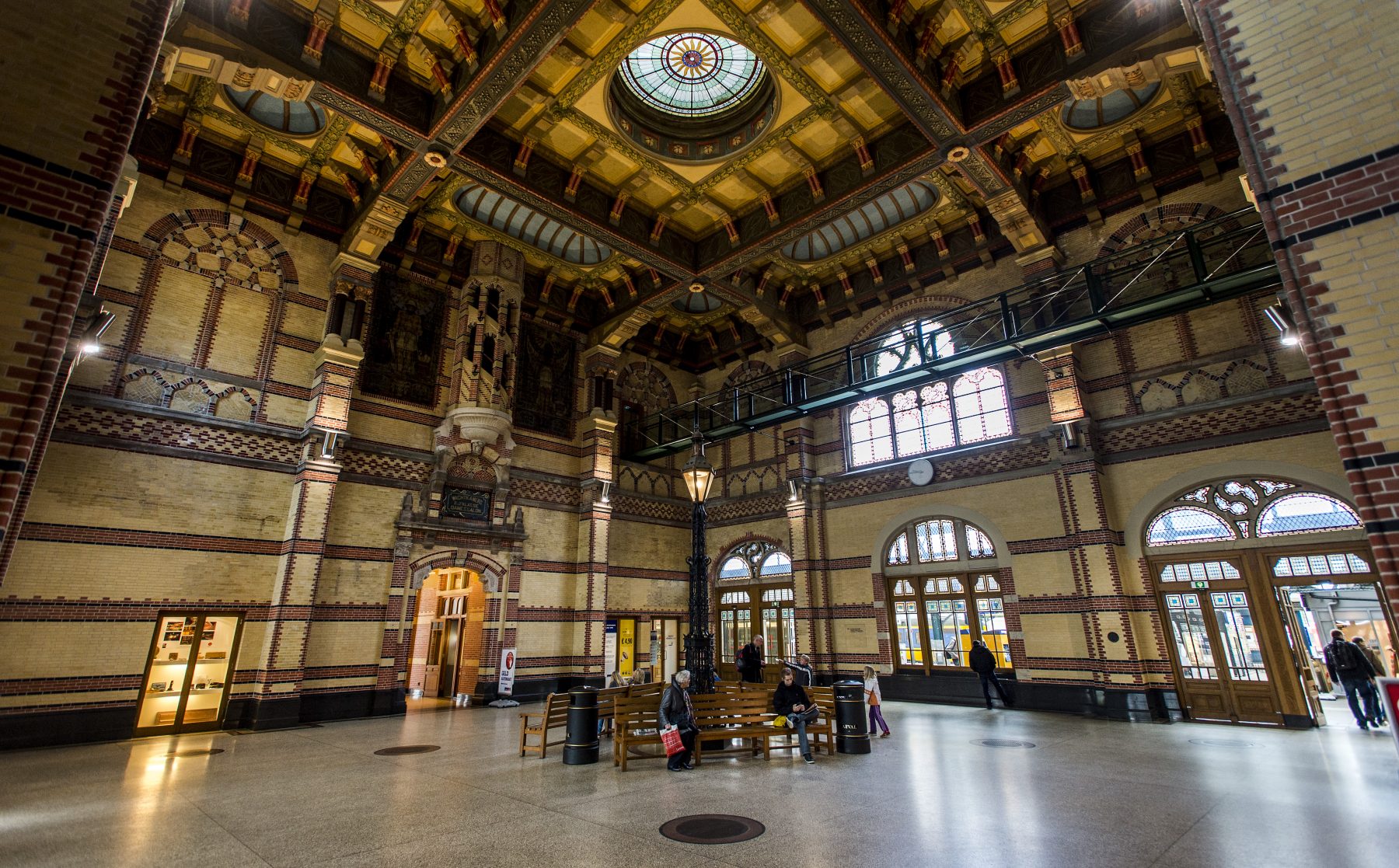 Station Groningen door reizigers verkozen tot mooiste van Nederland ...