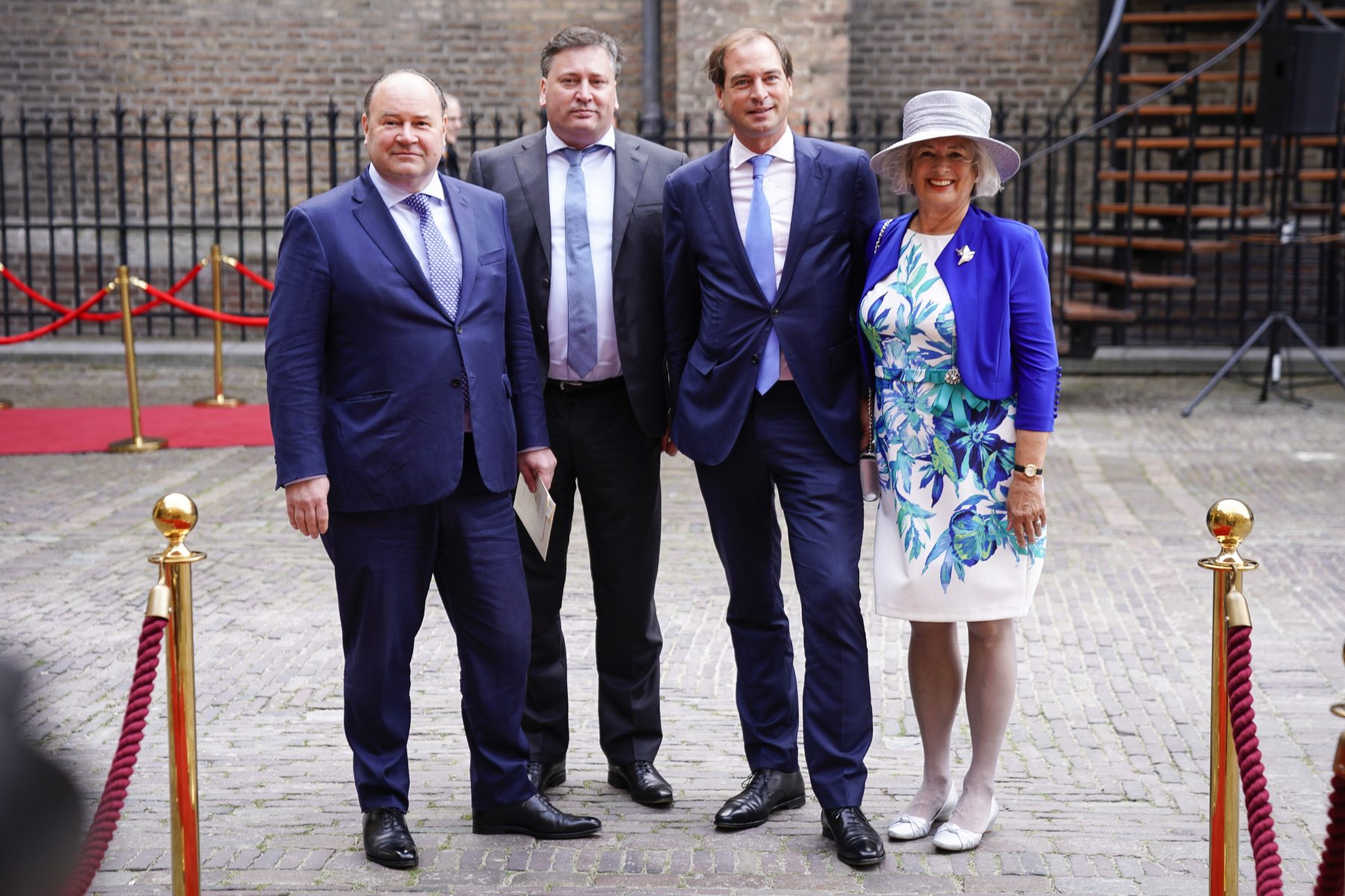 Dit zijn de leukste en opvallendste hoeden van Prinsjesdag 2019 - LINDA.nl