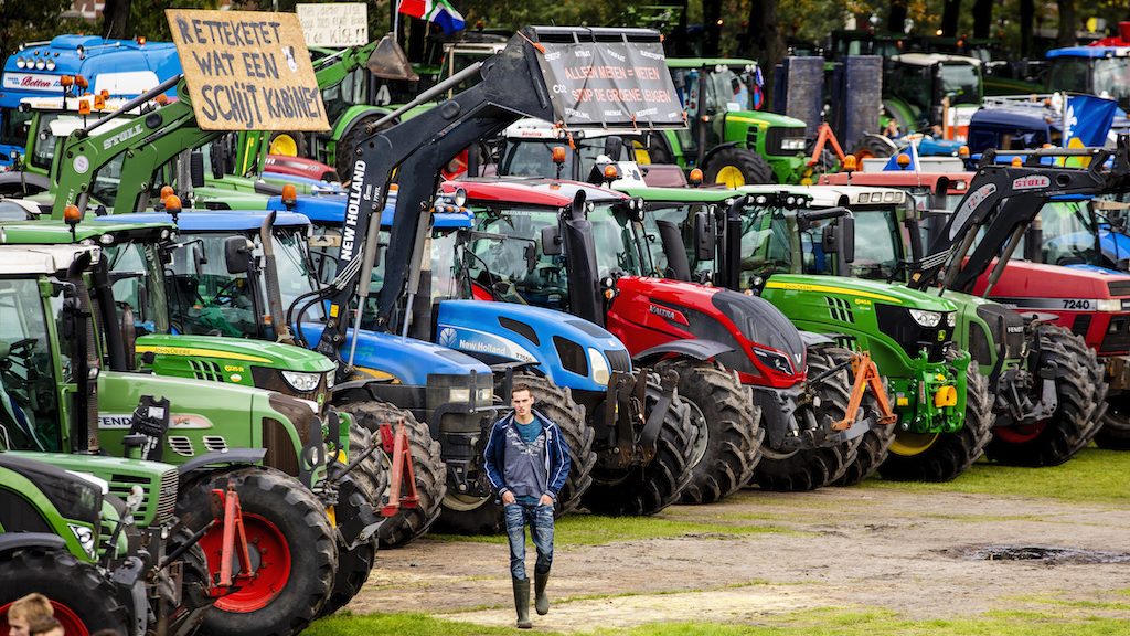 Boeren opnieuw naar Den Haag voor grote demonstratie - LINDA.nl