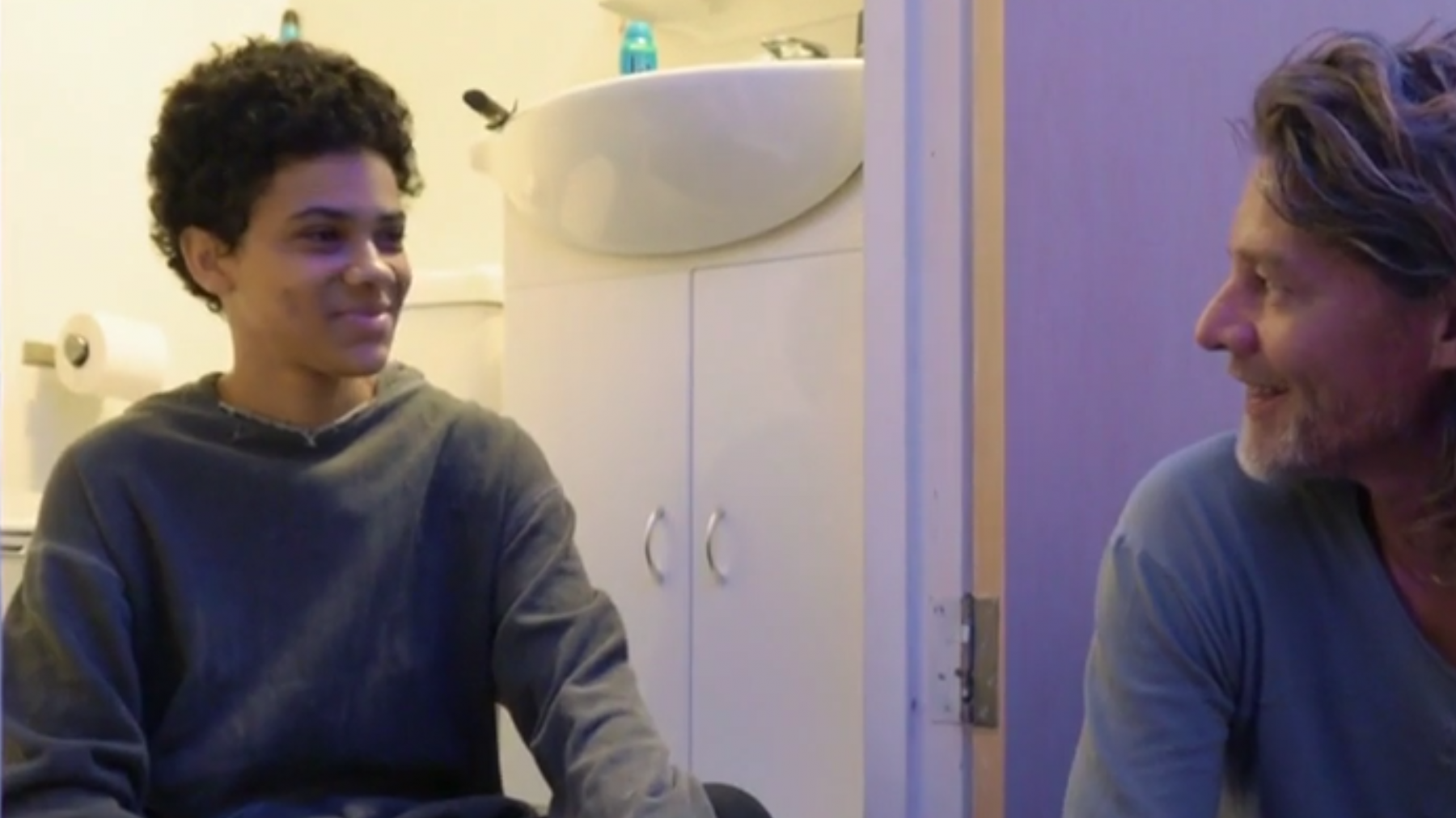 Jason is pas 21 maar kreeg al dertien psychiatrische labels opgeplakt ...