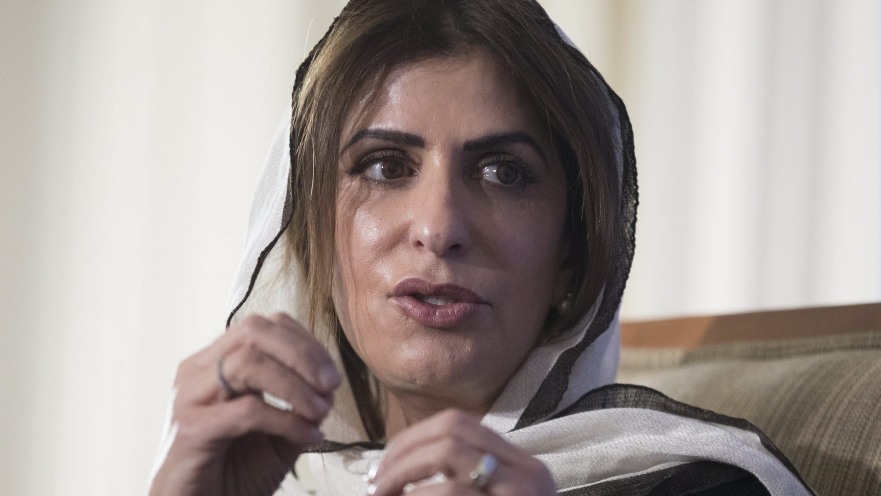 Noodkreet uit cel van Saudische prinses die pleit voor vrouwenrechten ...