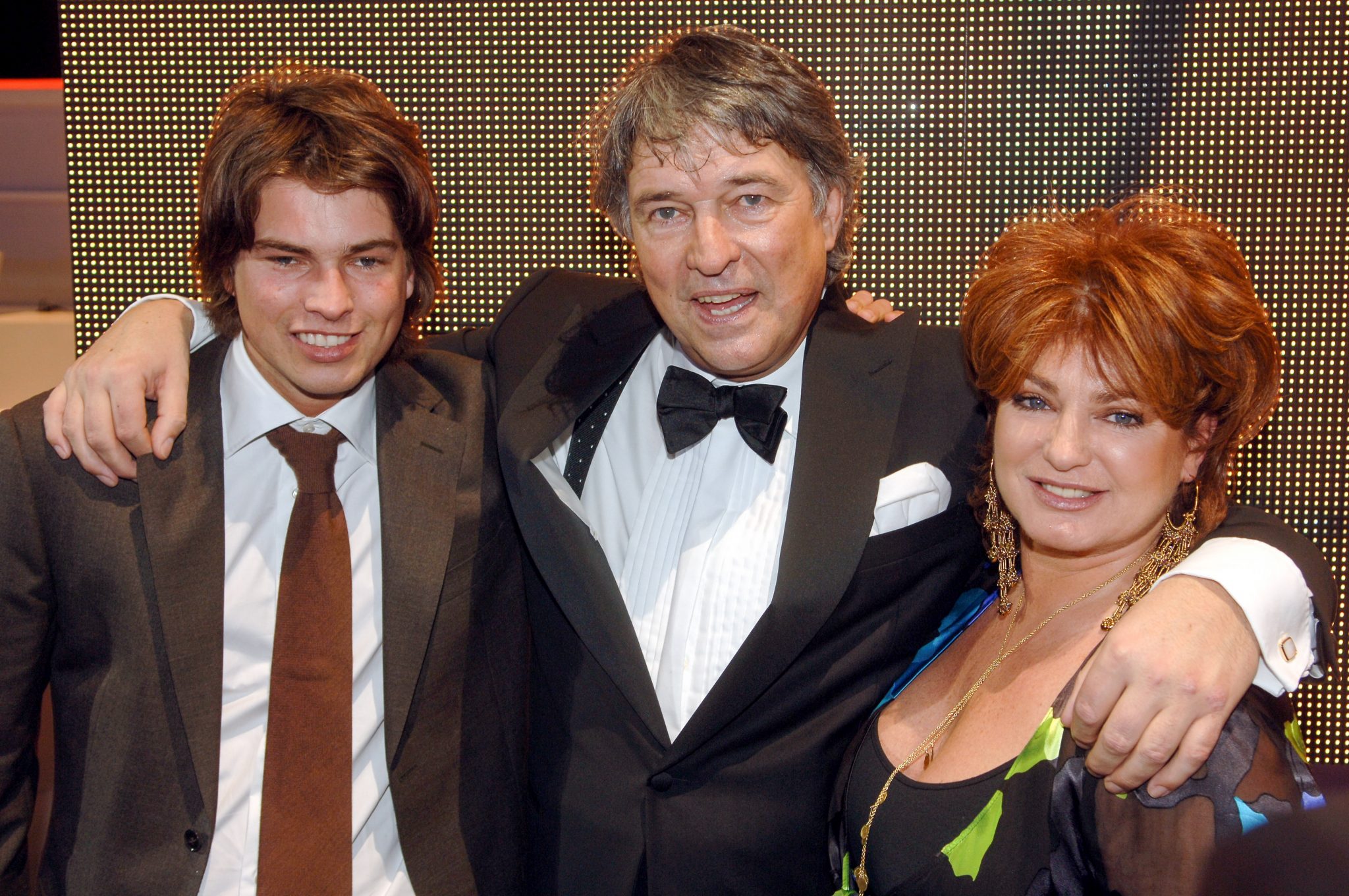 Hieperdepiep, hoera! Ron Brandsteder is 70 jaar geworden - LINDA.nl