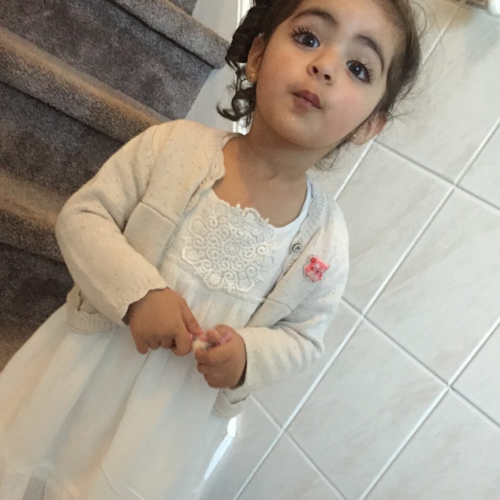 5 jaar geleden werd Nadia's dochter Insiya ontvoerd: 'Mijn leven staat ...