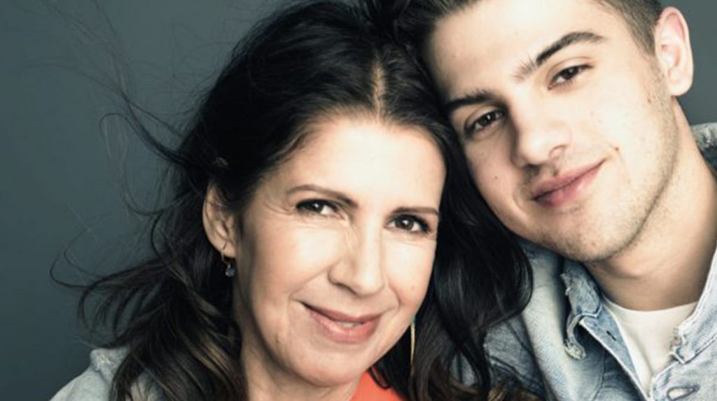 Isa Hoes doet boekje open over bevalling zoon Merlijn Kamerling - LINDA.nl