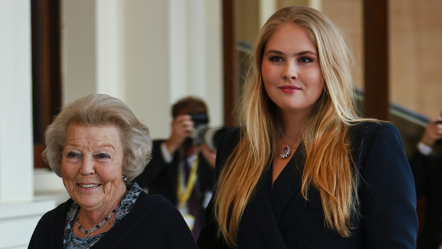 Prinses Beatrix viert 86e verjaardag: 18 x iconische momenten - LINDA.nl