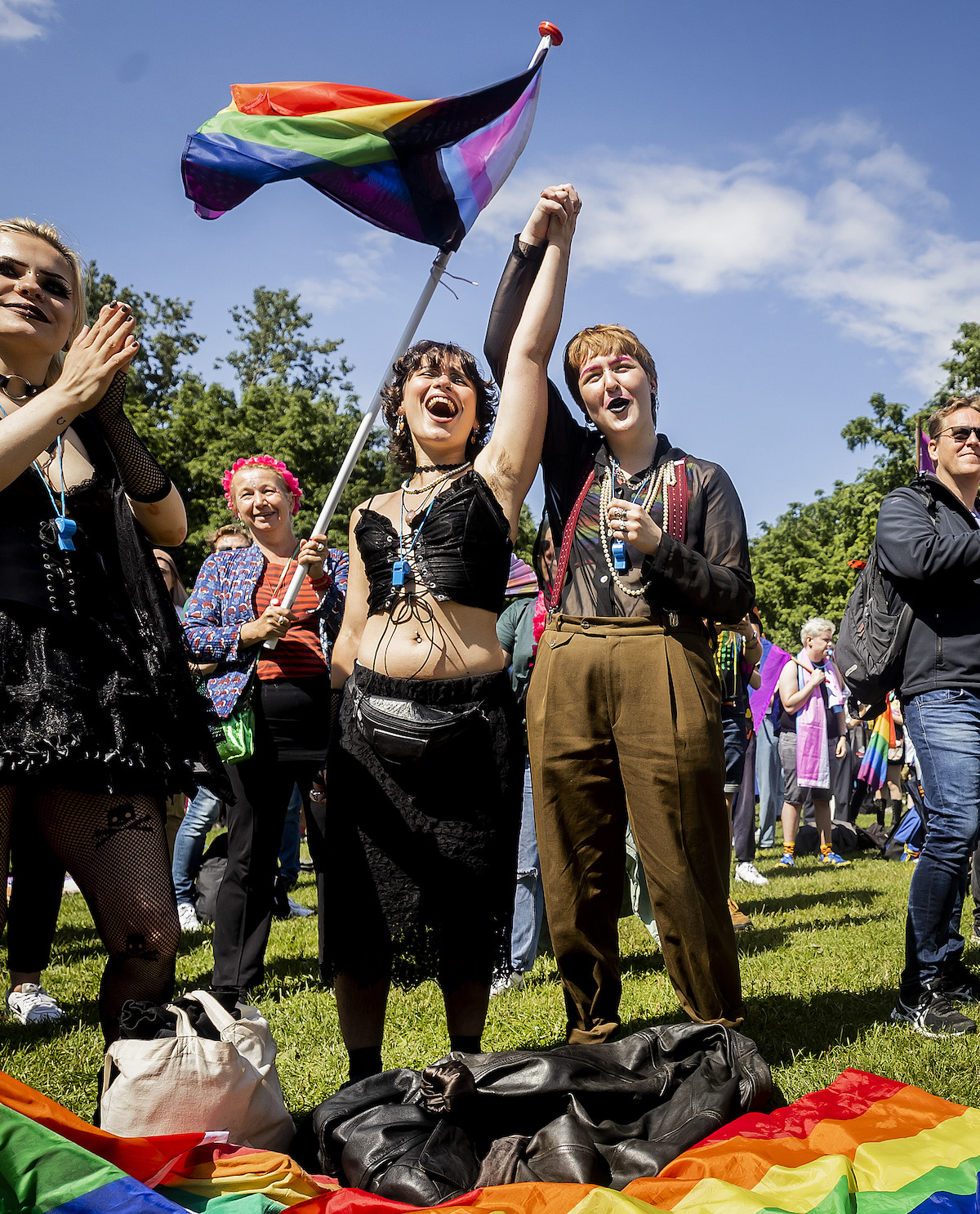 De Pride Walk in beeld: 'Het was indrukwekkender dan ooit' - LINDA.nl