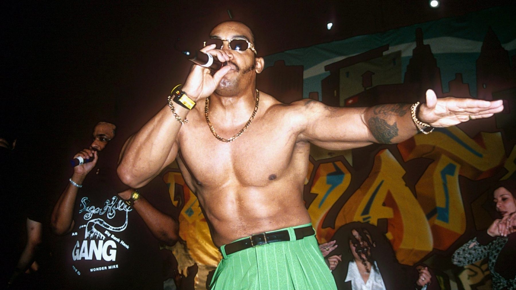 Hotel, motel, Holiday Inn... 'Rapper's Delight' bestaat 42 jaar - LINDA.nl