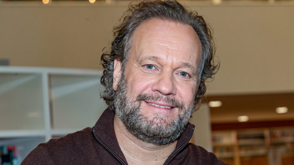Carlo Boszhard Ingestort Na De Tv Kantine Belandde In Het