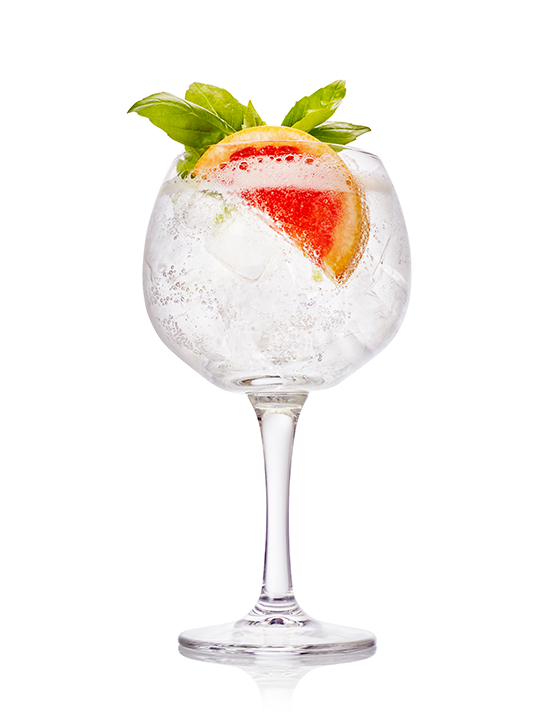 Met deze feestelijke cocktails kom jij de tijd wel door - LINDA.nl