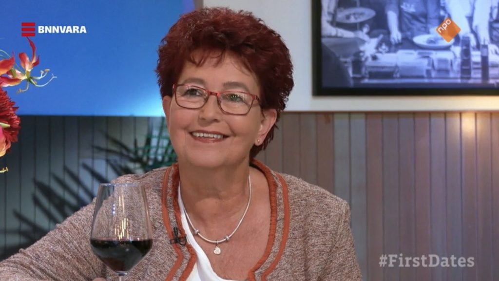 'First Dates'- Els (65) is dol op hardstyle festivals: 'Met af en toe ...