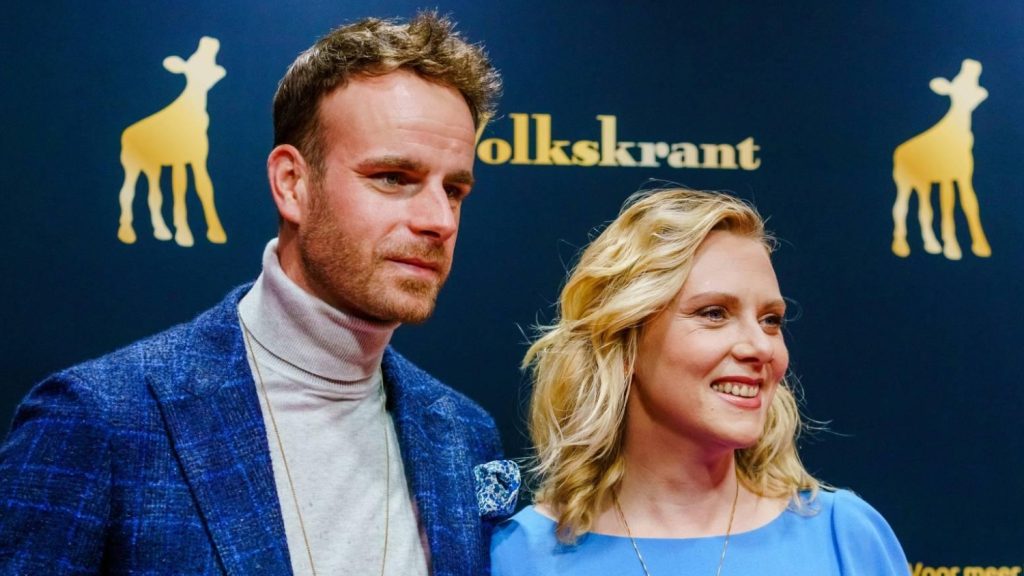 Jelka van Houten en Henry van Loon in nieuwe comedy Tropenjaren - LINDA.nl