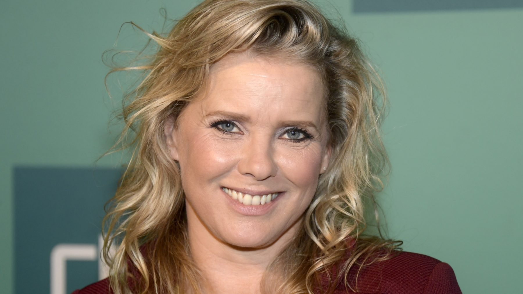 'Weggestuurde' Babette van Veen tóch weer terug in 'GTST' - LINDA.nl