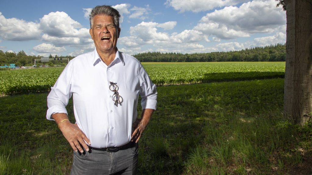 Emile Ratelband voor negende keer vader geworden - LINDA.nl