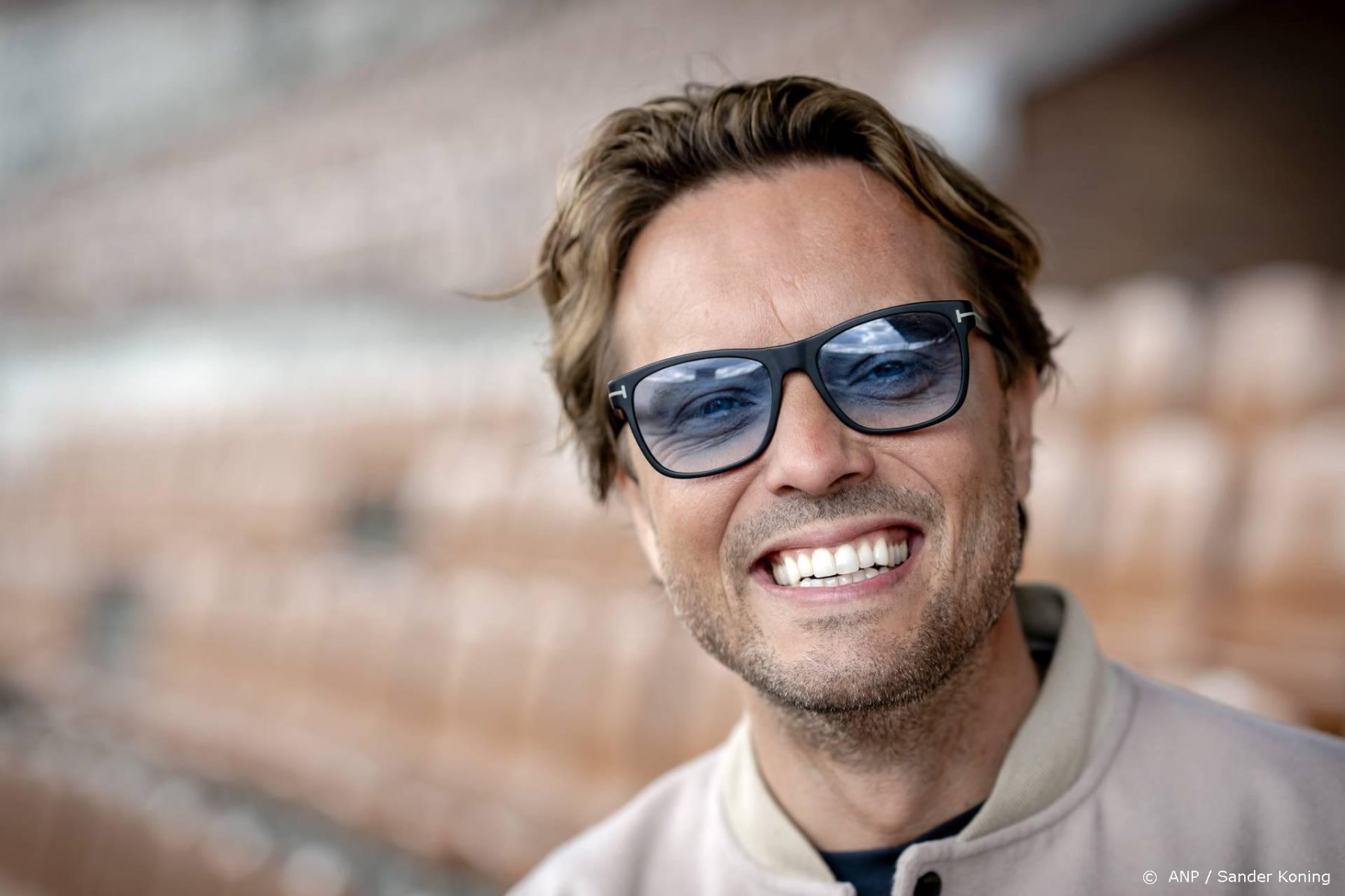 De ballen: Bas Smit krijgt Radio 538-award - LINDA.nl