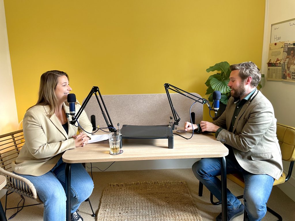 Nieuwe royalty podcast geeft inkijk in leven achter paleismuren - LINDA.nl