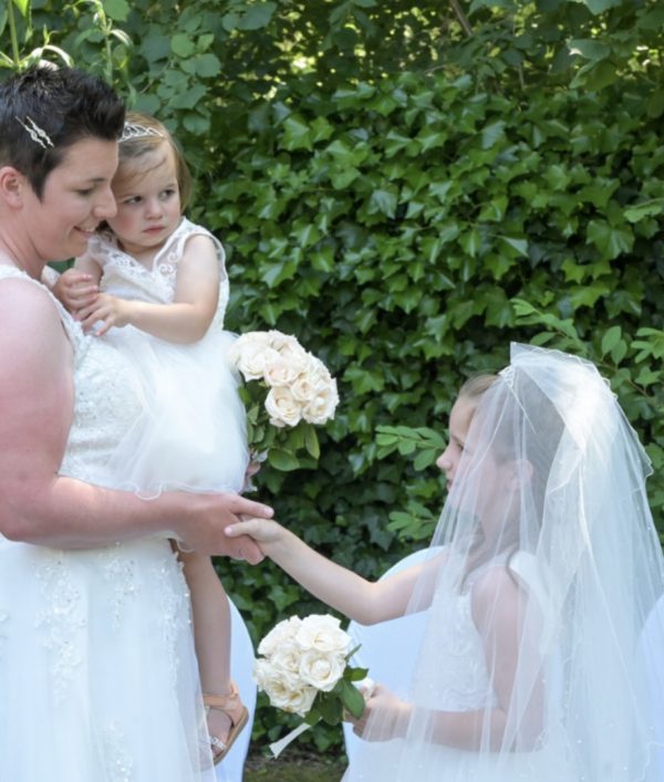 Marloes' dochter heeft taaislijmziekte: 'Het is ongeneeslijk' - LINDA.nl