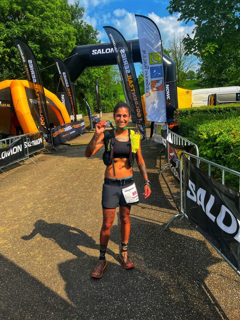 Sameena is ultra runner: 'Eerste jaren zonder hardloopschoenen' - LINDA.nl