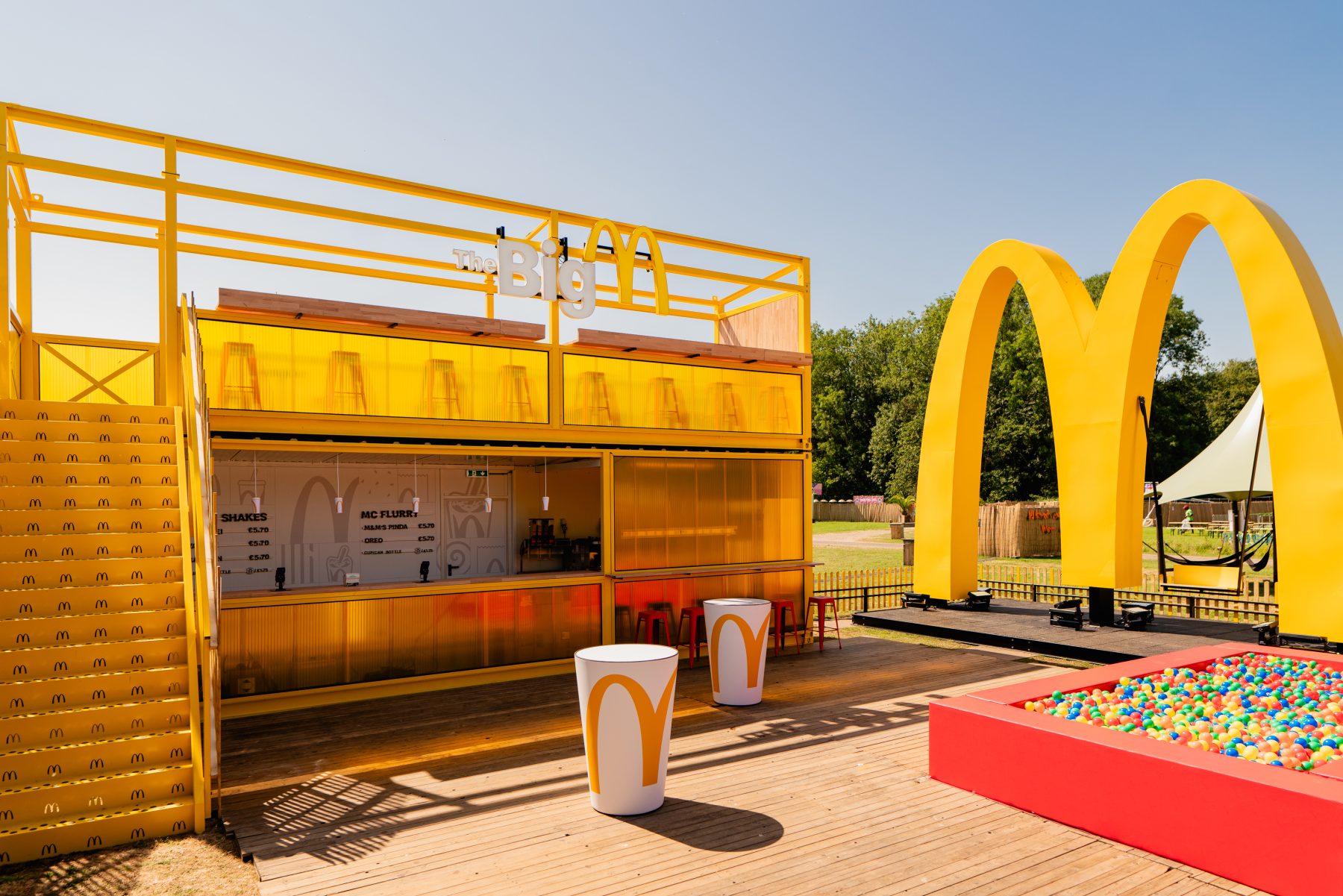 Naar McDonald's op een festival? Deze zomer kan het - LINDA.nl