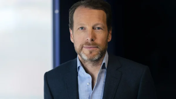 Herman van der Zandt verlaat NOS voor nieuwe uitdaging - LINDA.nl Herman van der Zandt verlaat NOS voor nieuwe uitdaging - LINDA.nl