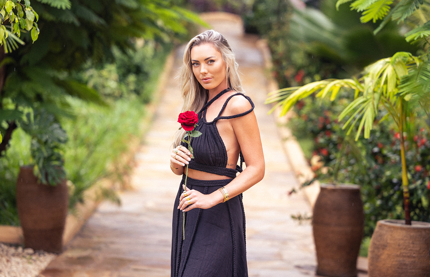 Déze 26 vrouwen strijden om het hart van Rien en Paul in 'De Bachelor' - LINDA.nl