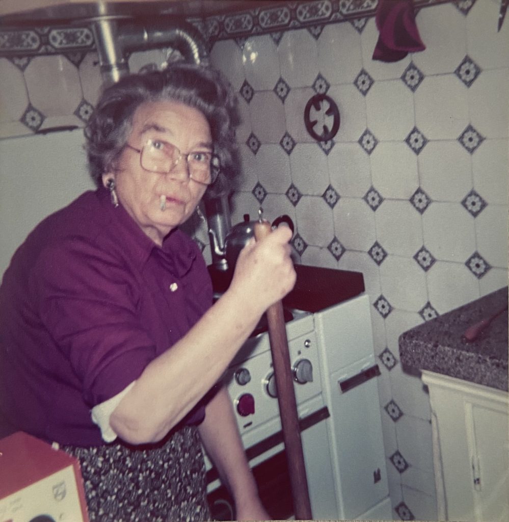 Noémi ontdekt dat haar overgrootmoeder in het verzet zat - LINDA.nl