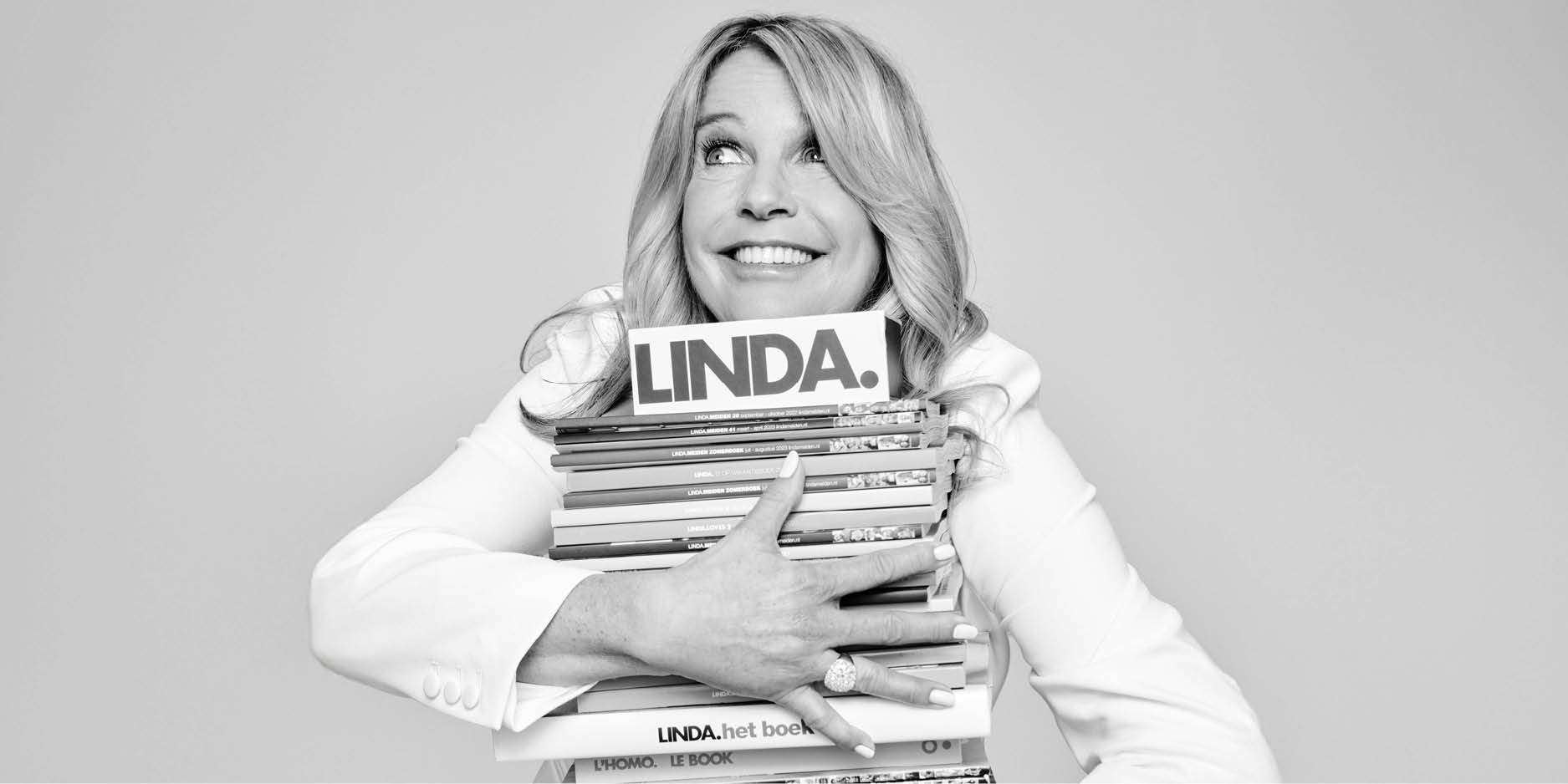 Vader bouwt tiny house voor én met zijn dochter: 'Uitkomst voor starters' - LINDA.nl