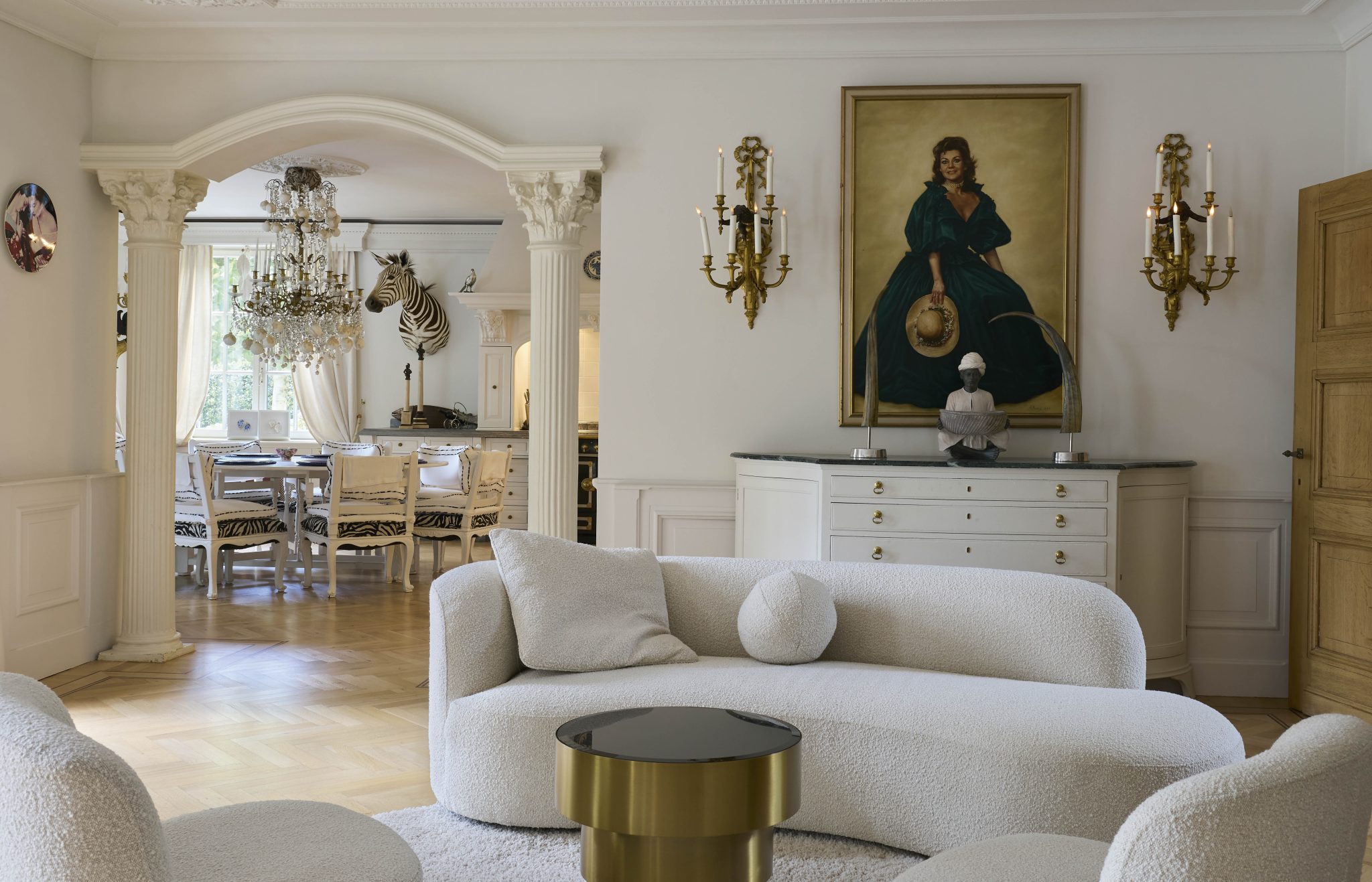 Een kijkje in het onderkomen van Real Housewife Marjan Strijbosch ...