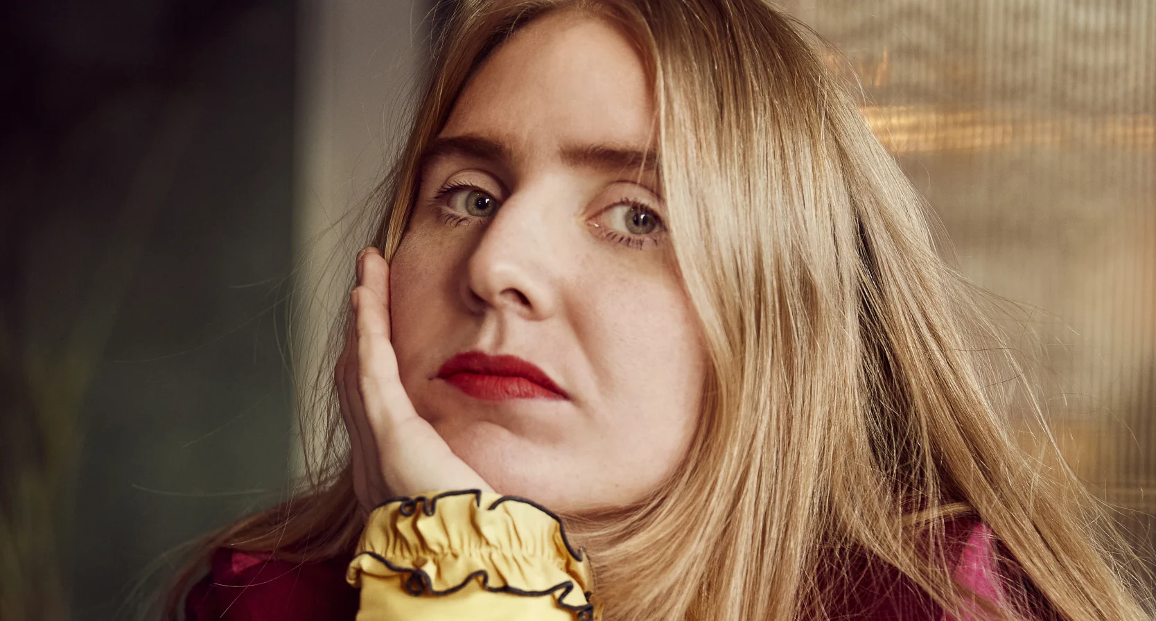 Amanda Romare ging 1 jaar lang daten en werd steeds afgewezen - LINDA.nl